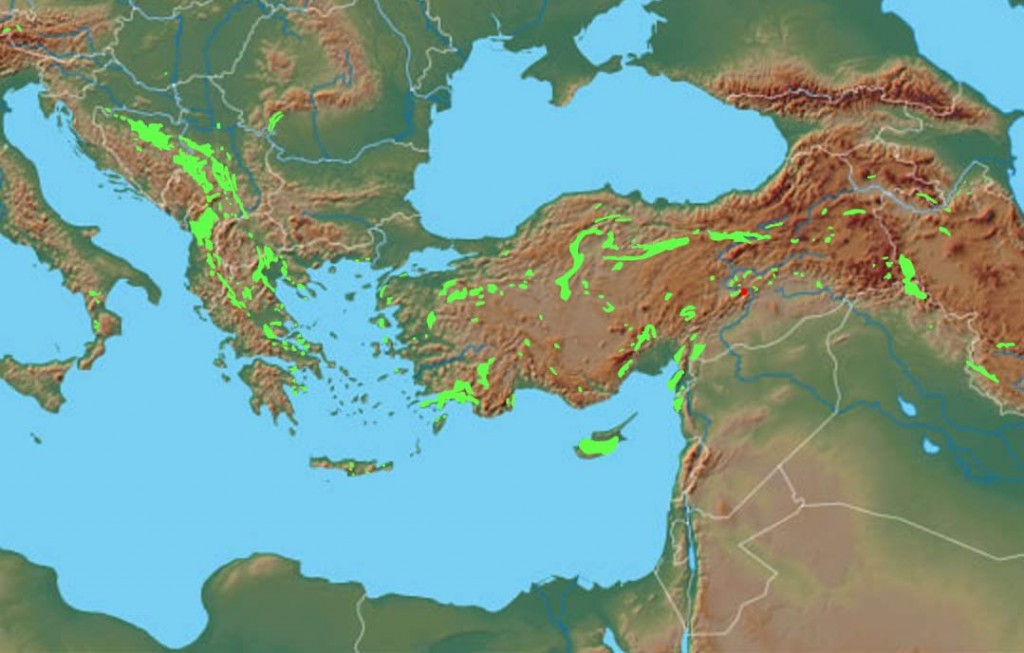 The Greek Early Neolithic: following the ophiolite trail west?